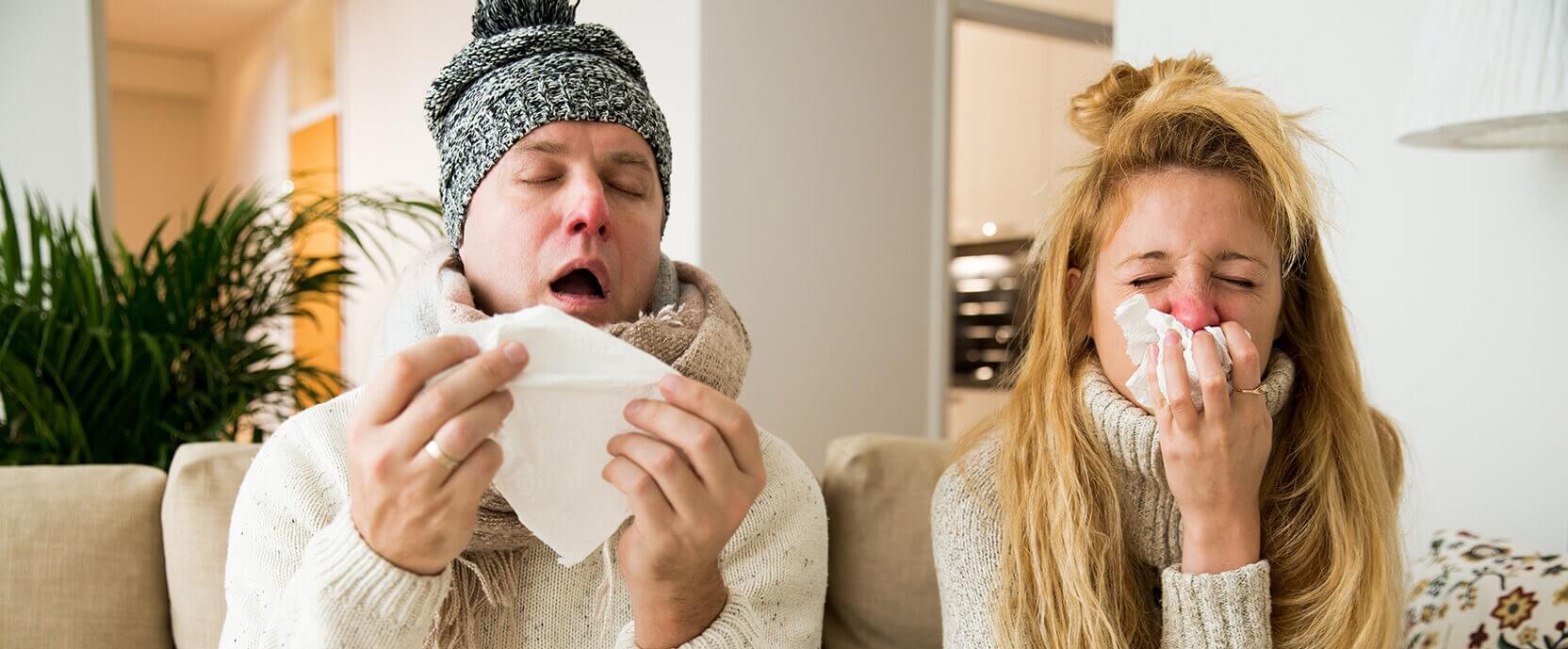 Loopneus met waterig snot en veel niezen. Vaak neus snuiten | A.Vogel